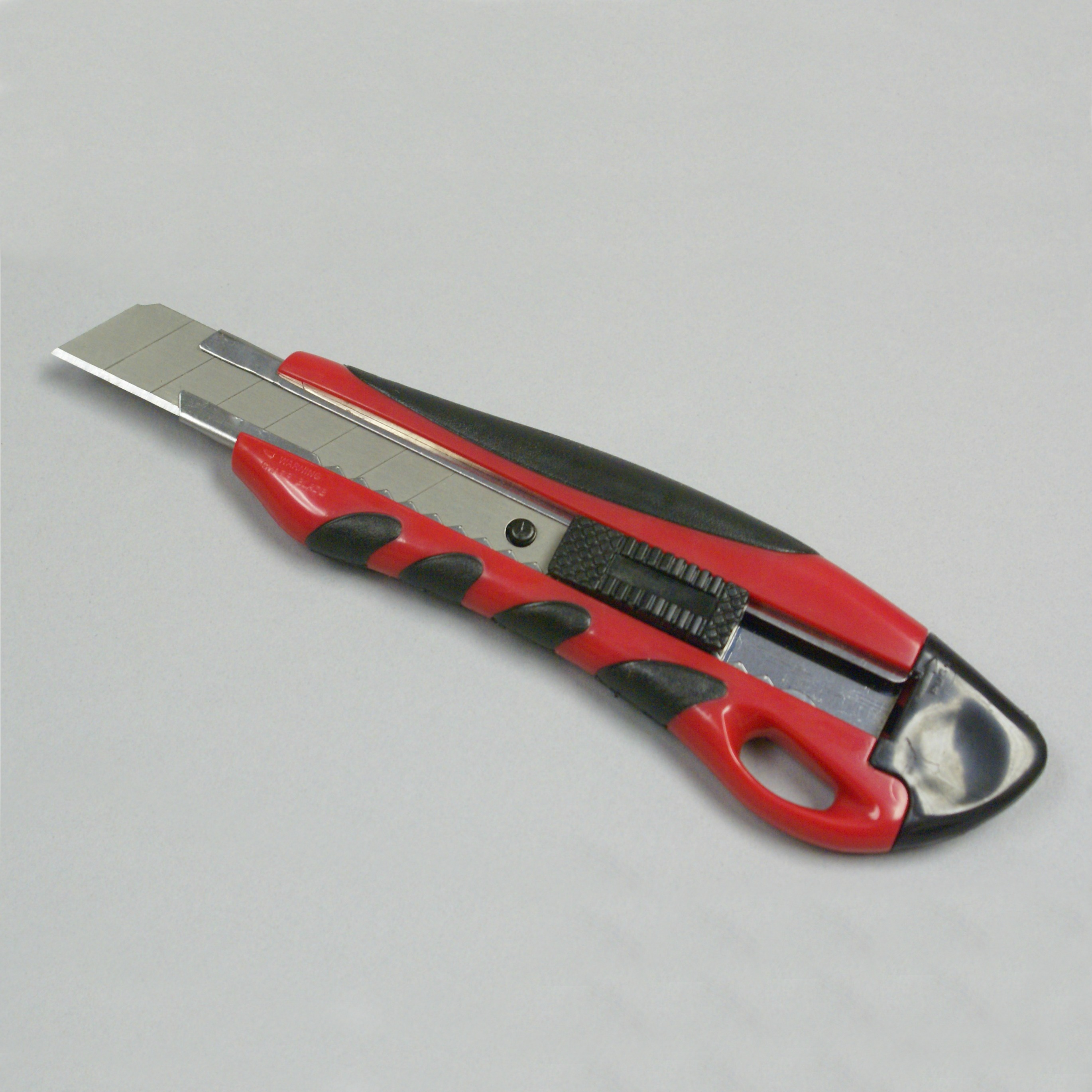 Heavy Duty Snap Blade Knife | AM Shipping